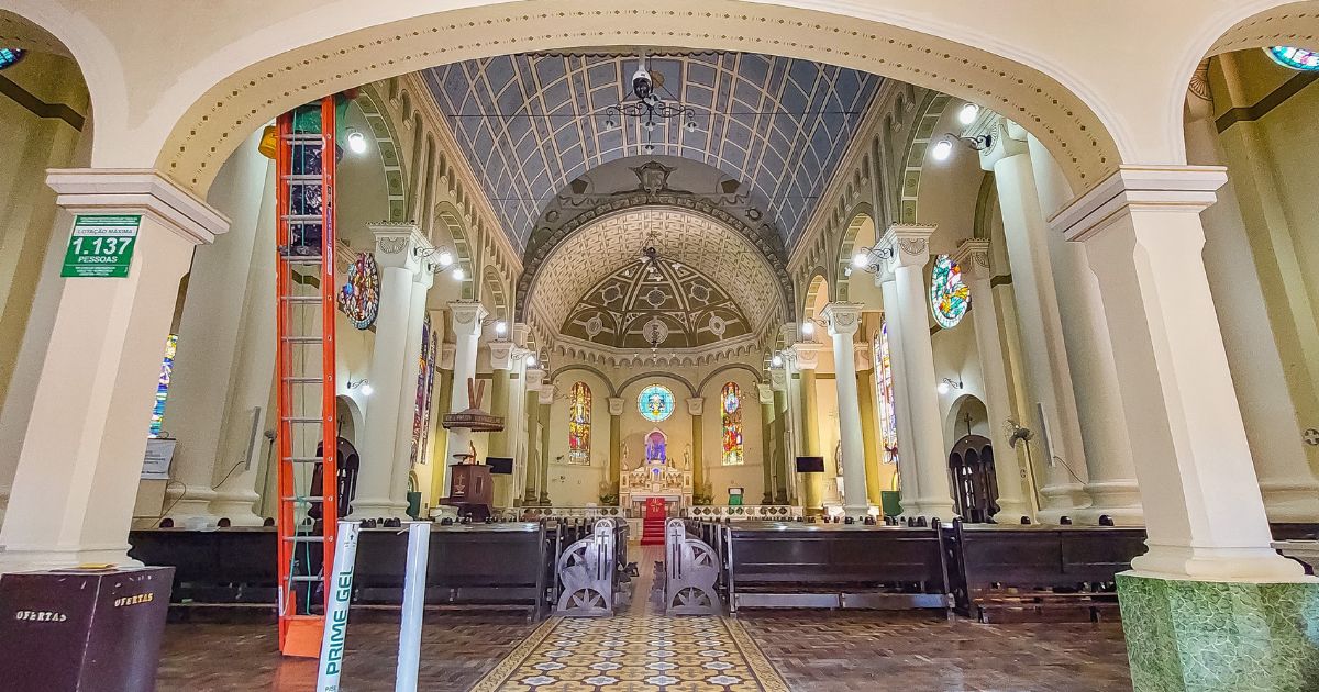 Santuário de Azambuja passa por um período de reformas; confira as fotos
